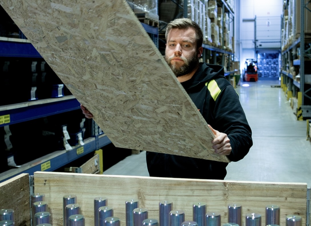 Over Logent - Logent